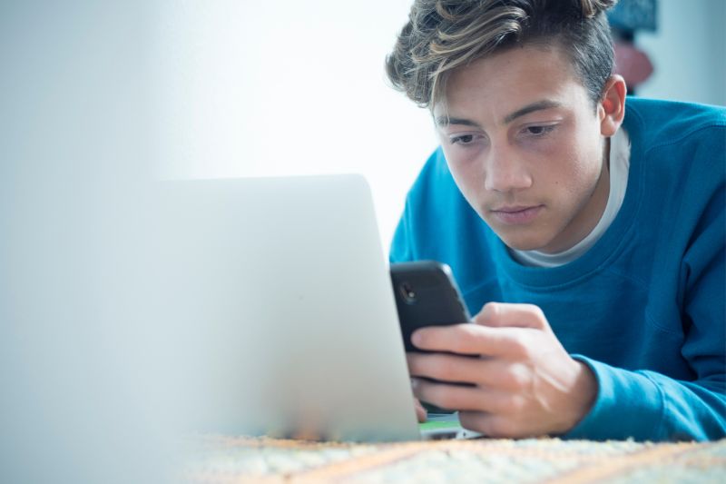 The Pros and Cons of Technology